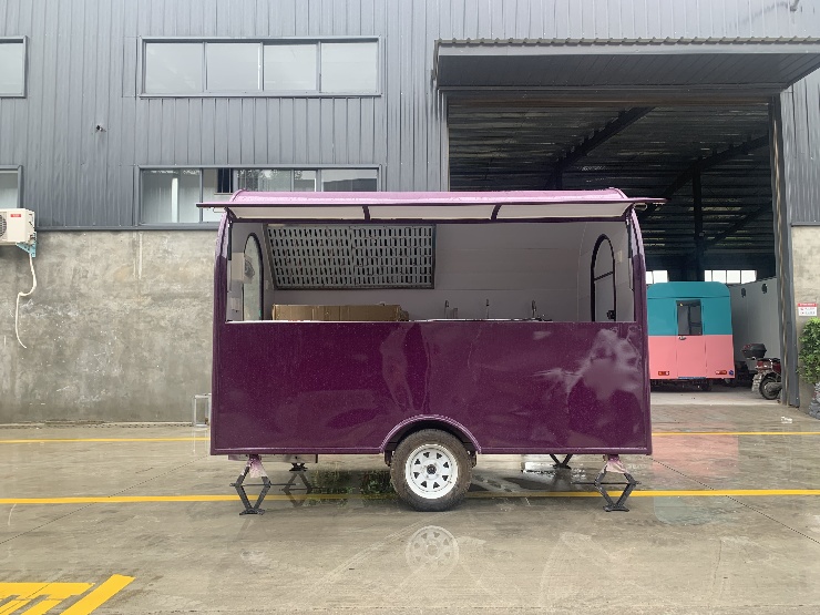 Discover the magic of mobile food: Potato food trailers lead the way ...